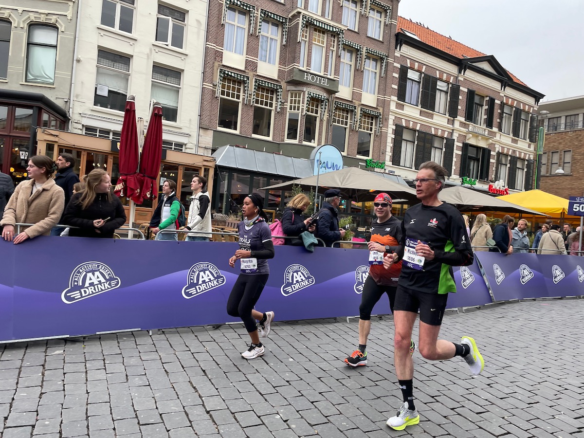 Stevensloop 2022 Halve Marathon – De kortste weg is zelden de leukste